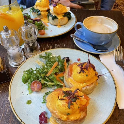 Victoria House Coffee & Food in London - Restaurant Reviews, Menus, and ...