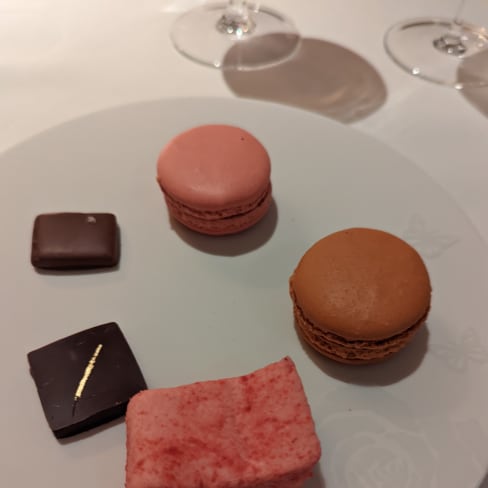 Epicure - Le Bristol Paris in Paris - Restaurant Reviews, Menu and ...