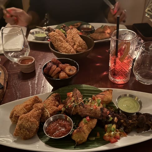 Restaurant Oya Fusion à Paris - Menu, avis, prix et réservation | TheFork