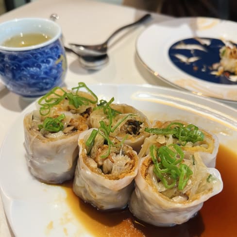 Gouqi Restaurant in London - Restaurant Reviews, Menus, and Prices ...