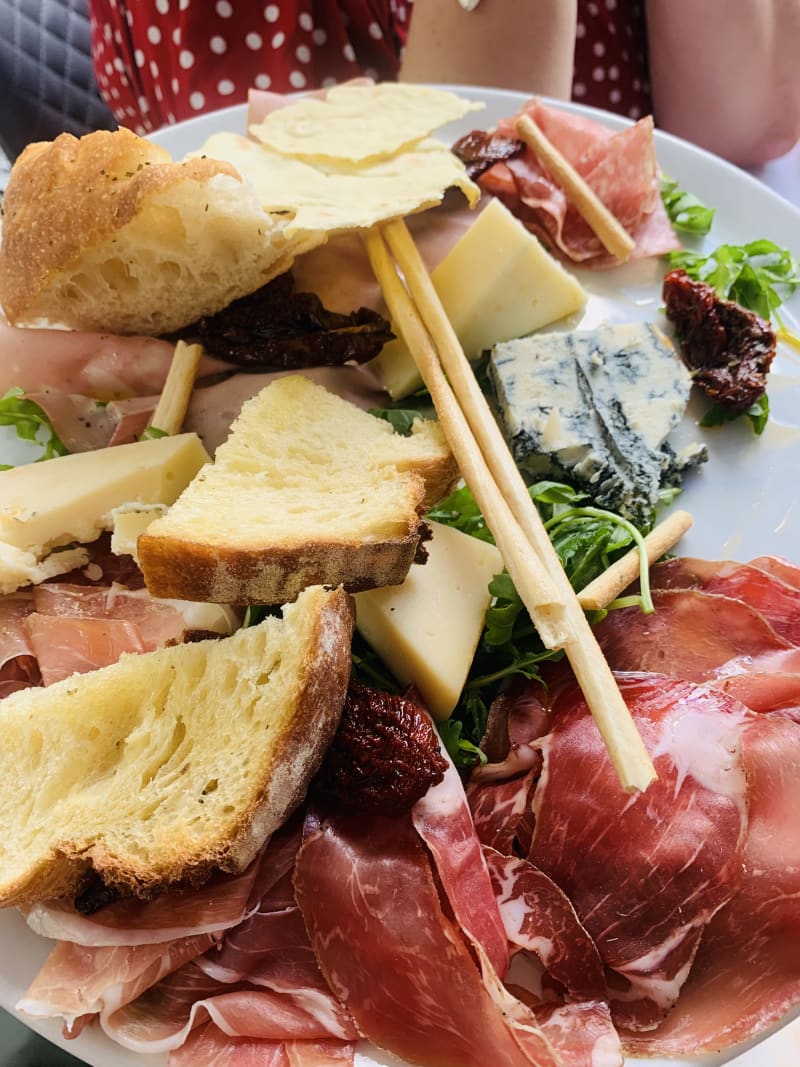 Lucarelli Restaurant Mailbox in Birmingham - Restaurant Reviews, Menus ...