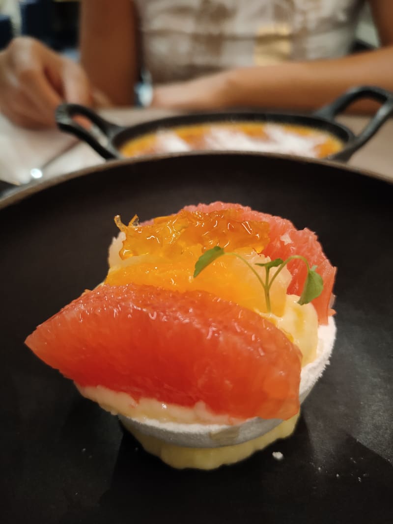 Les Cocottes Tour Eiffel in Paris - Restaurant Reviews, Menu and Prices ...