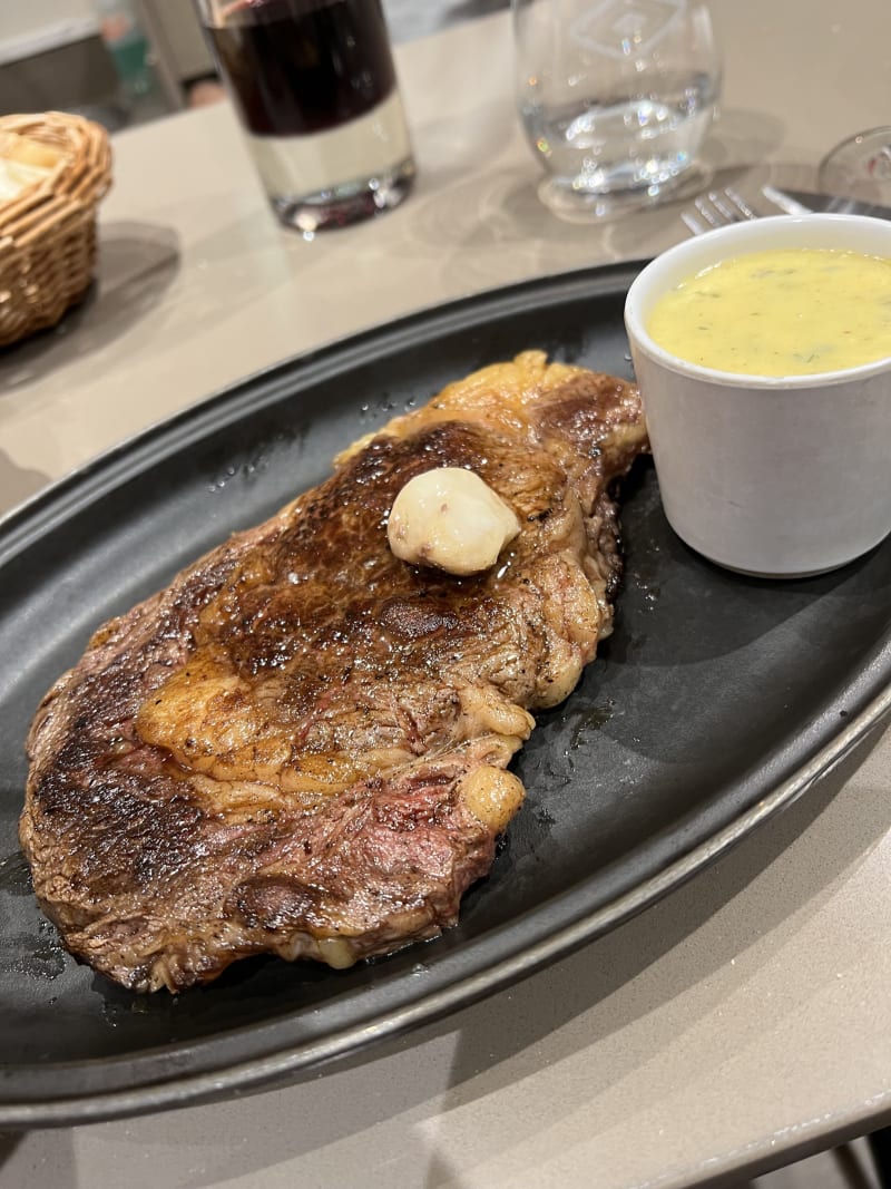 Les Cocottes Tour Eiffel in Paris - Restaurant Reviews, Menu and Prices ...