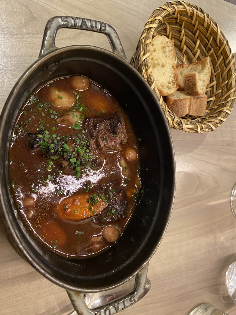 Restaurant Les Cocottes Tour Eiffel à Paris - Menu, avis, prix et ...