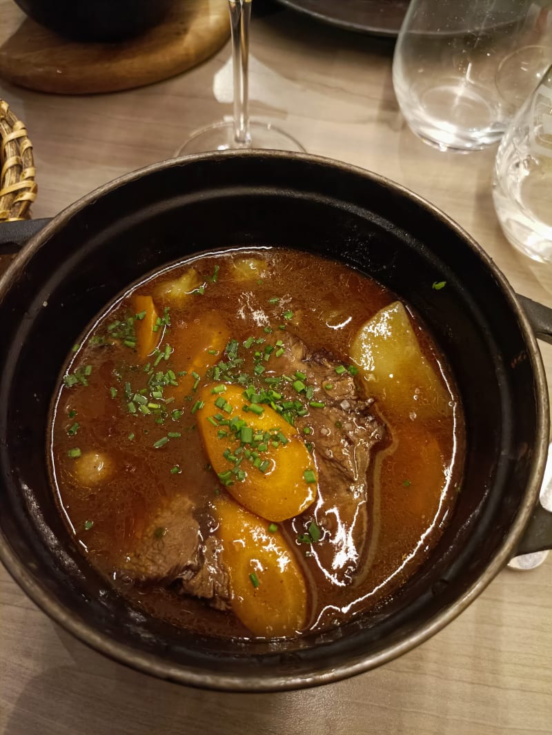 Les Cocottes Tour Eiffel in Paris - Restaurant Reviews, Menu and Prices ...