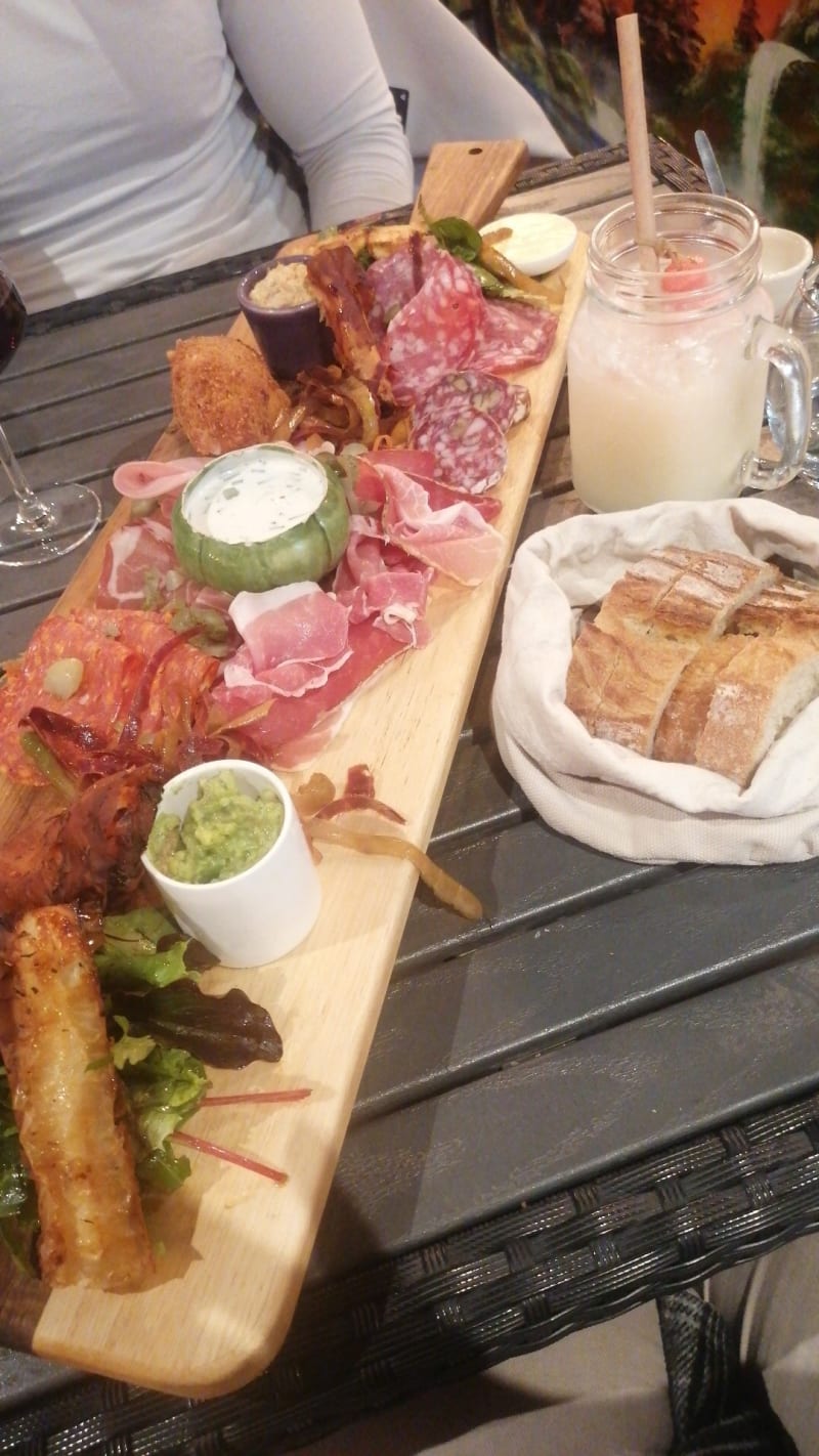 Le Loup in Ambérieu-en-Bugey - Restaurant Reviews, Menu and Prices ...