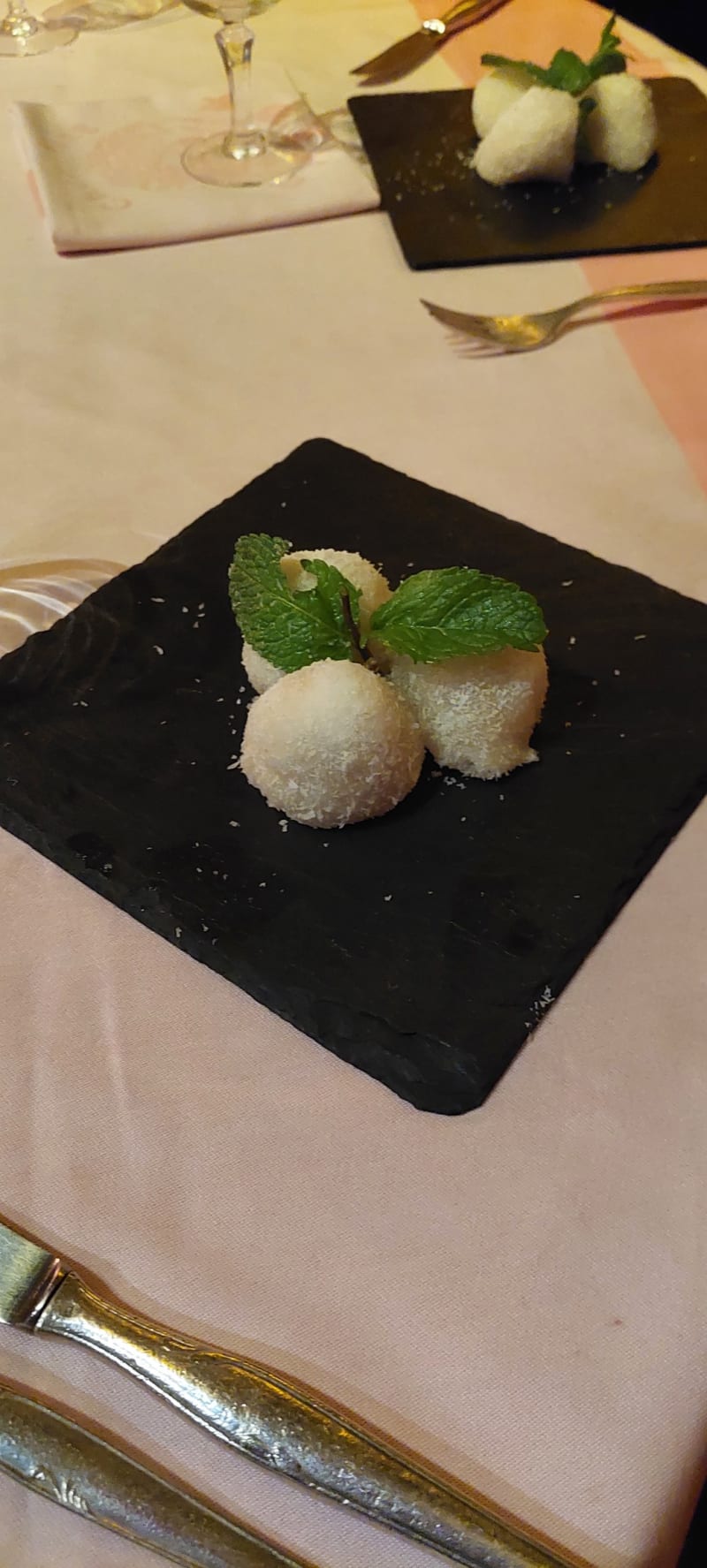 Chez Vong in Paris - Restaurant Reviews, Menus, and Prices | TheFork