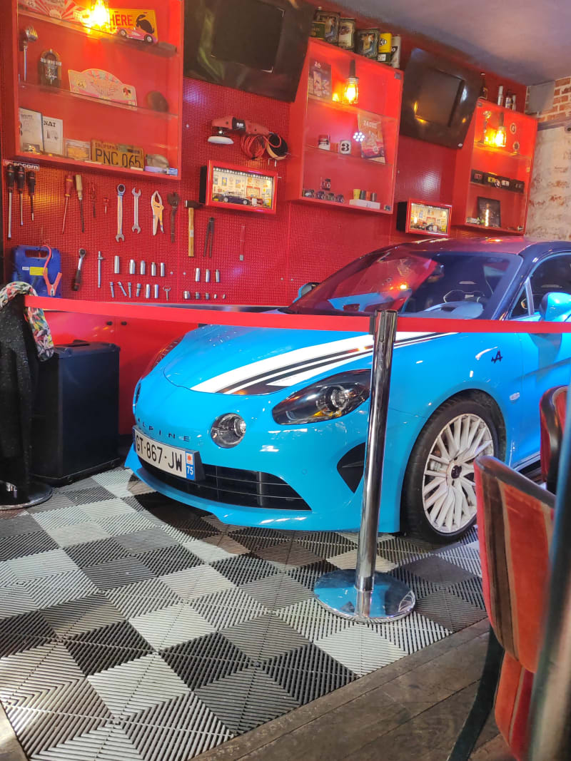 Auto Passion Café in Paris - Restaurant Reviews, Menu and Prices | TheFork
