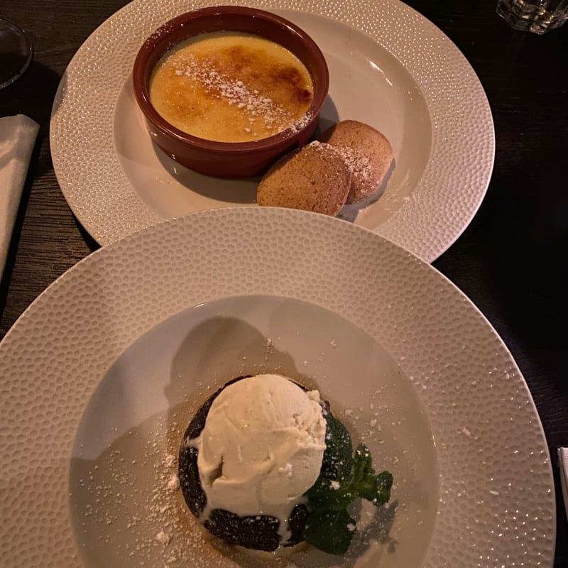 The Apple Tree in Gerrards Cross - Restaurant Reviews, Menus, and ...