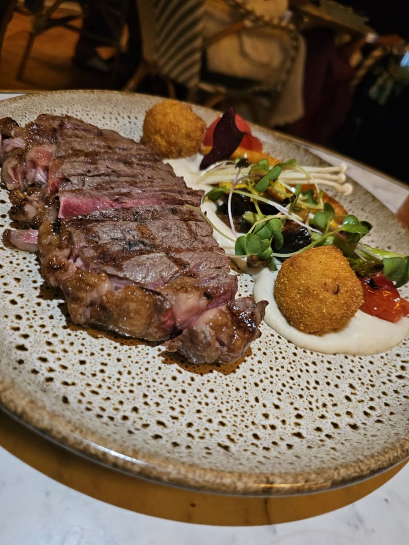MISTU restaurant & bar in Porto - Restaurant Reviews, Menu and Prices ...