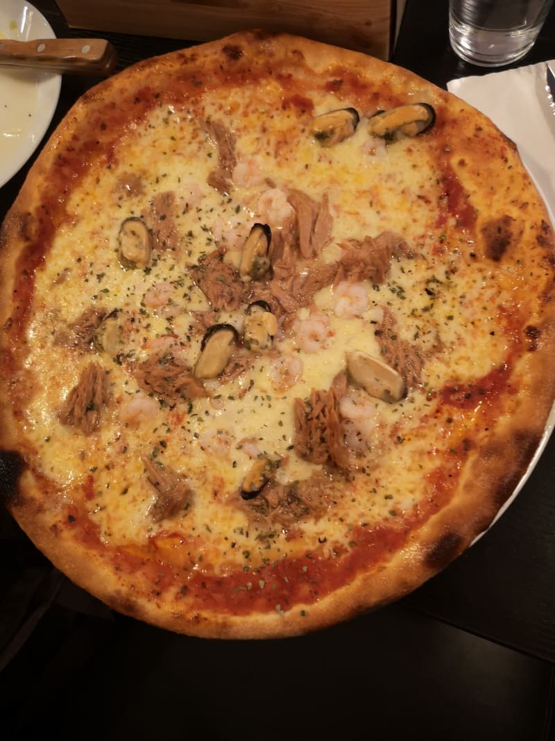 Pizzeria Reveljen in Östersund - Restaurant Reviews, Menu and Prices ...