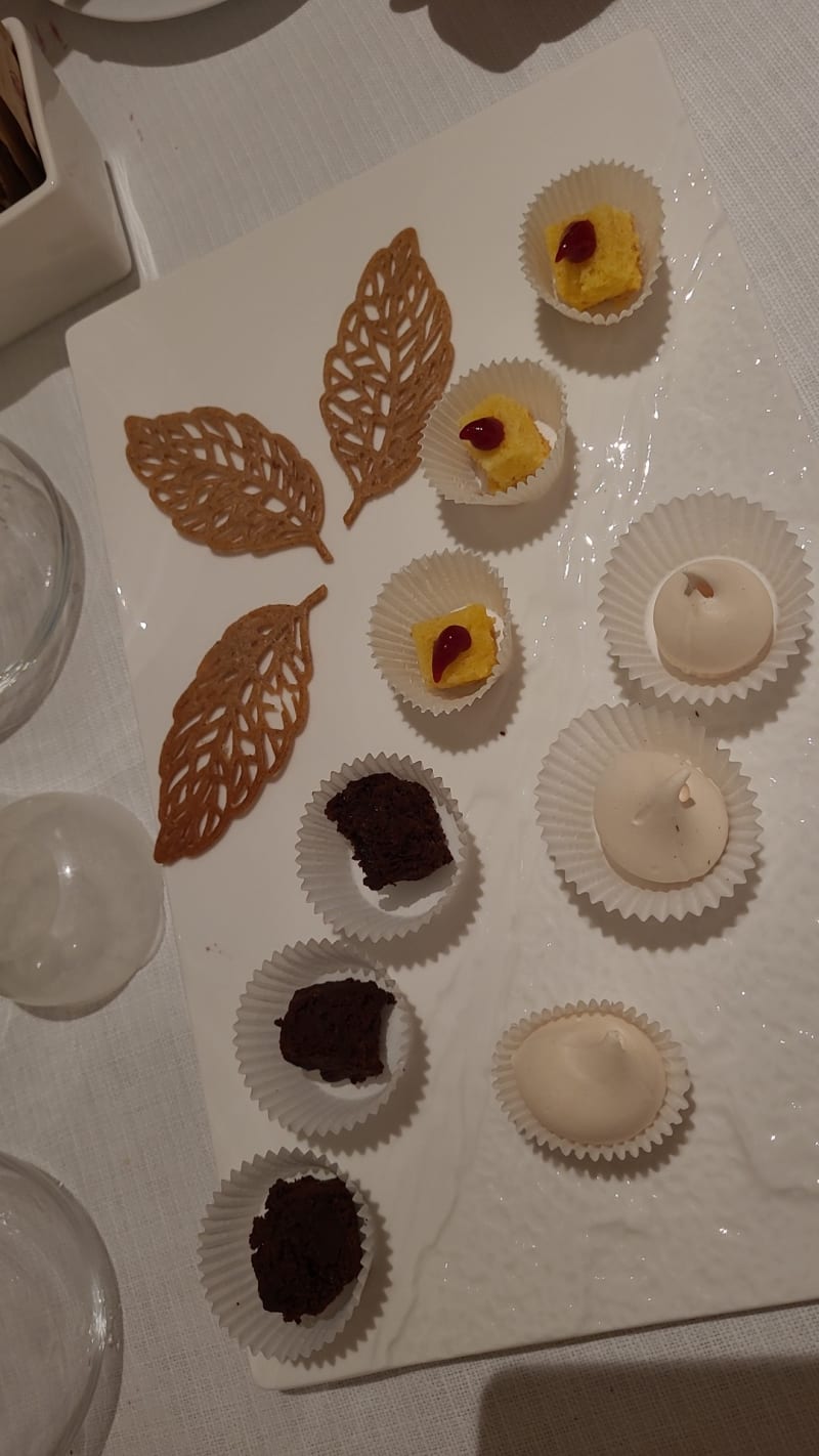 Ad Maiora Ristorante a Modena - Menu, prezzi, immagini, recensioni e ...
