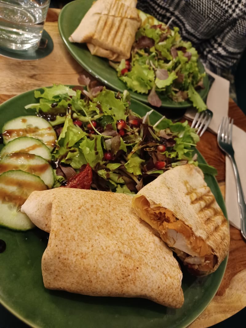 Restaurant Green Story à Versailles - Menu, avis, prix et réservation ...