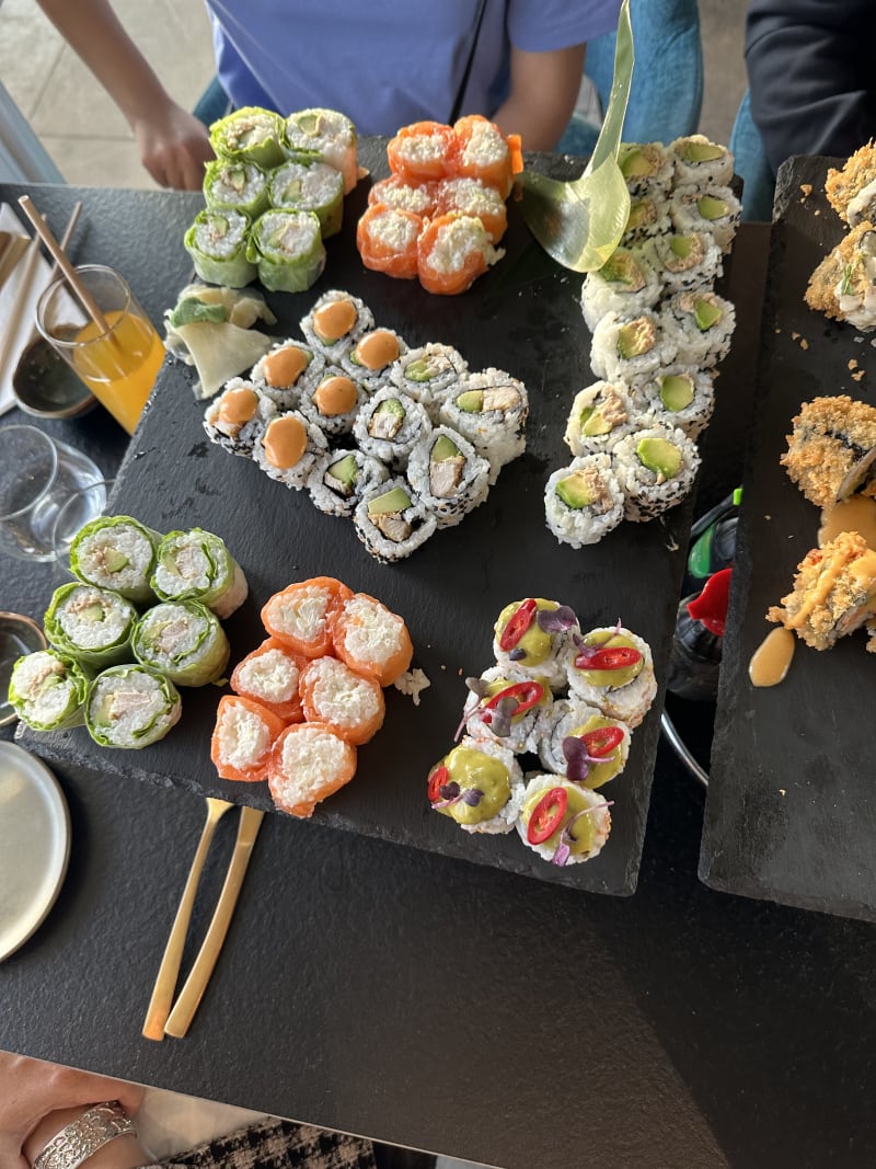 Restaurant Tapasaké à Carry-le-Rouet - Menu, avis, prix et réservation ...