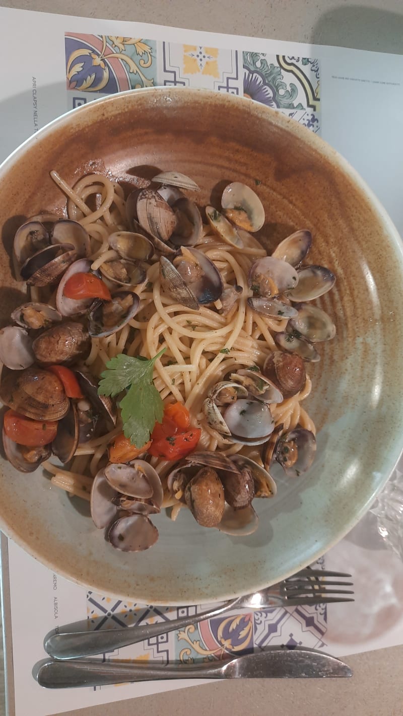 Clapsy in Turin - Restaurant Reviews, Menu and Prices | TheFork