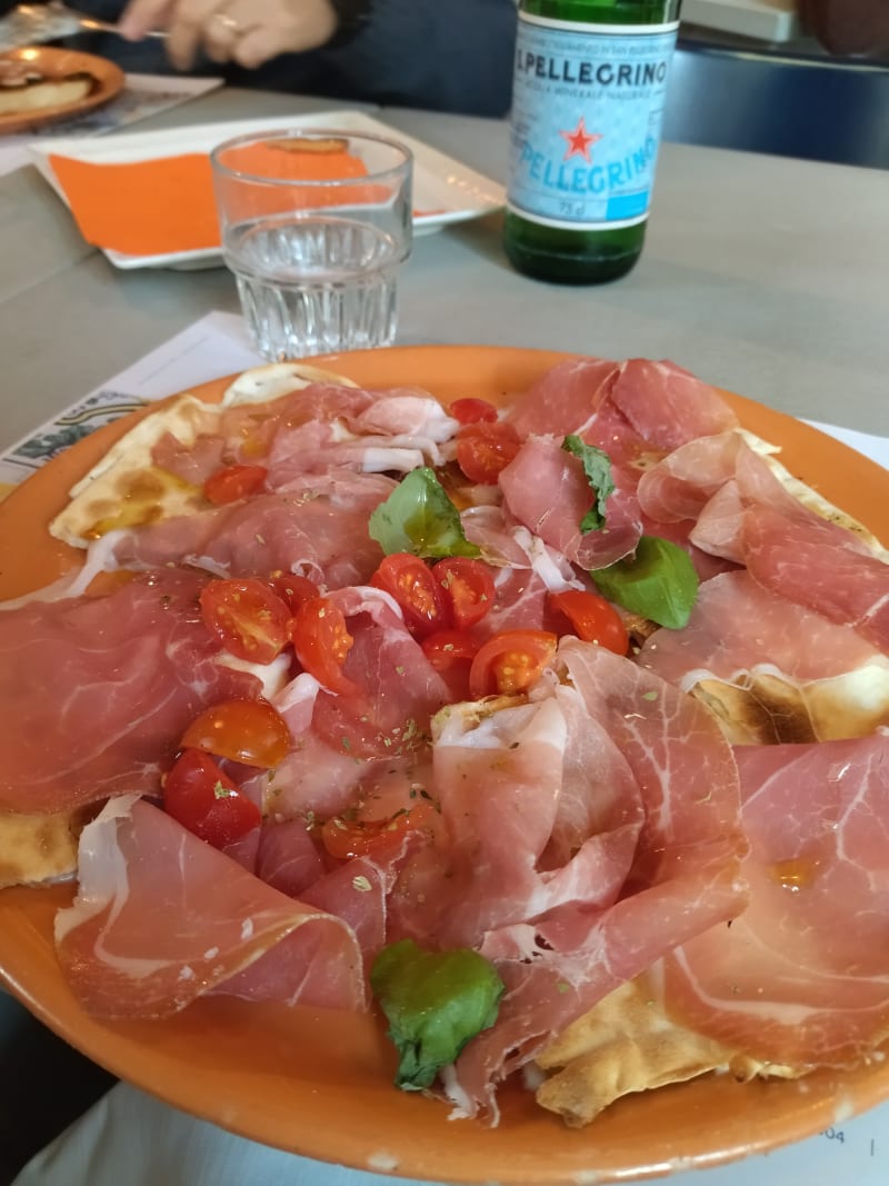 Clapsy in Turijn - Menu, openingstijden, prijzen, adres van restaurant ...