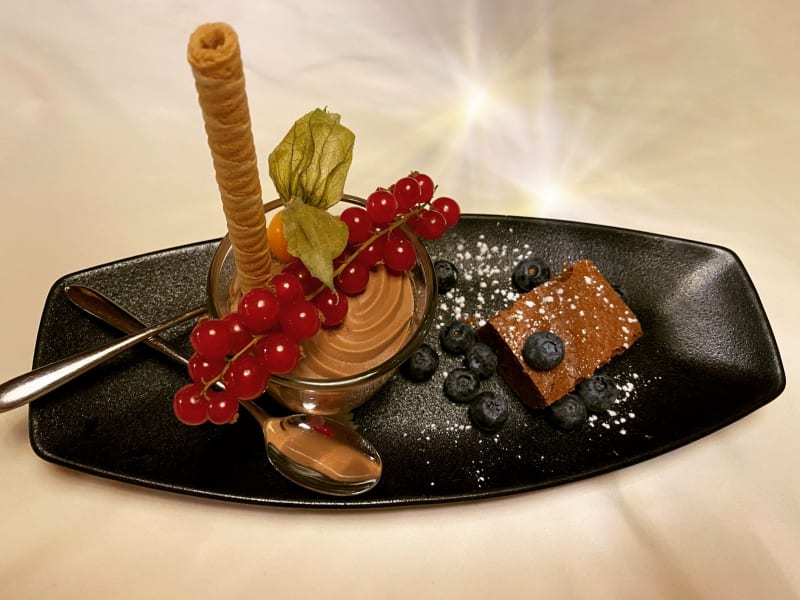 Neuwirt Zorneding in Zorneding - Restaurant Reviews, Menu and Prices ...