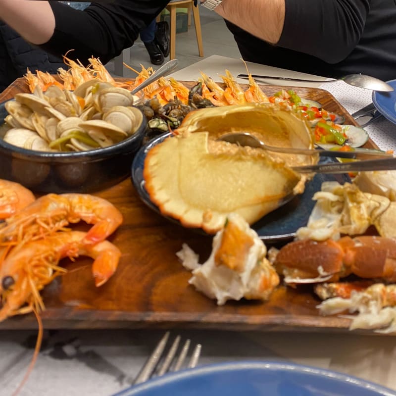 Santola Marisqueira in Esmoriz - Restaurant Reviews, Menus, and Prices ...
