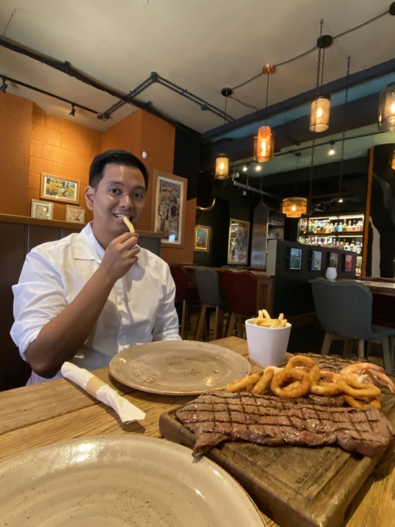 The Bountiful Cow in London - Restaurant Reviews, Menus, and Prices ...