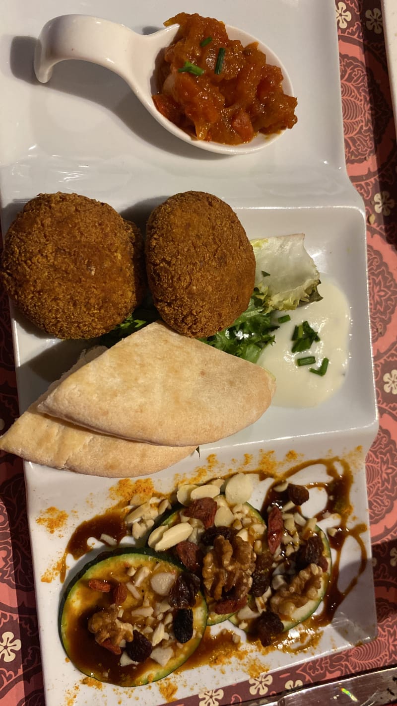 Casa Mazal-Plaza Maimonides in Córdoba - Restaurant Reviews, Menu and ...
