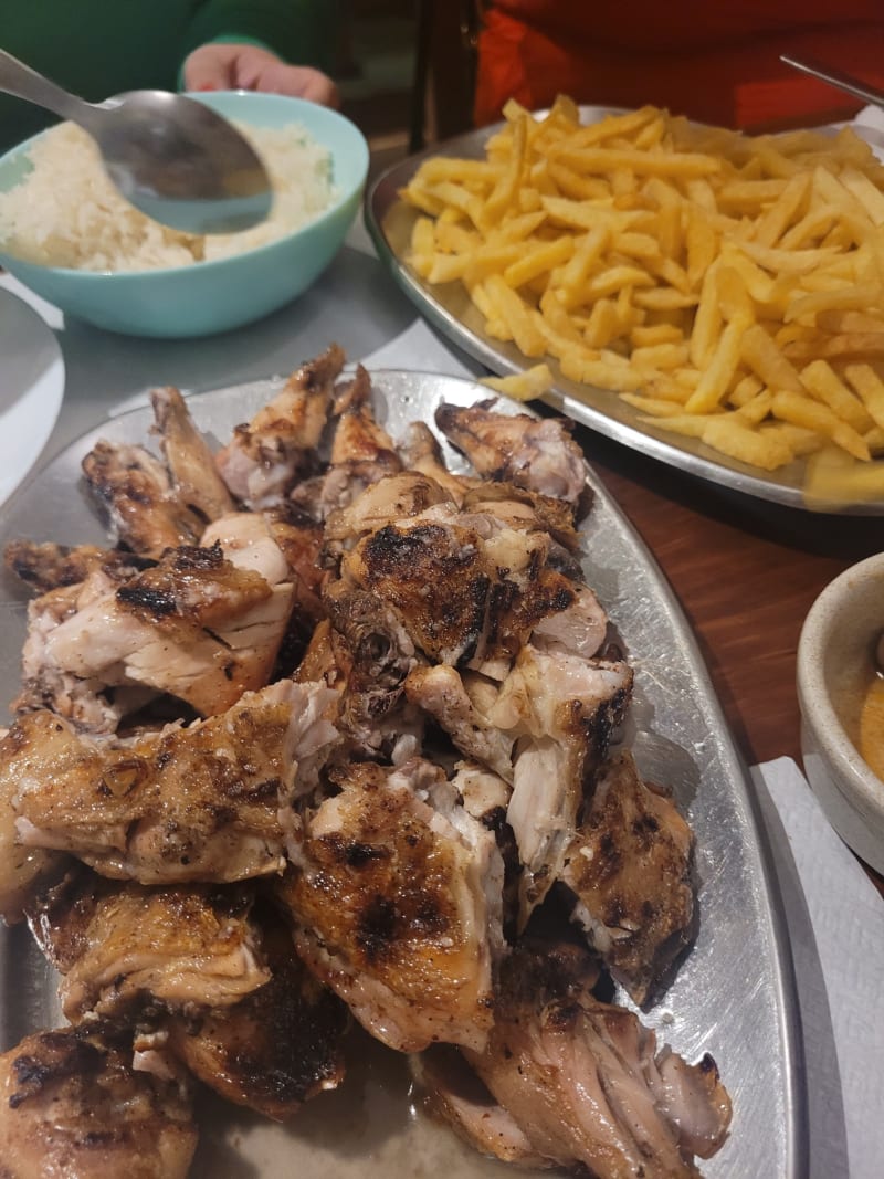 Alfredo dos Frangos in Guia - Restaurant Reviews, Menus, and Prices ...