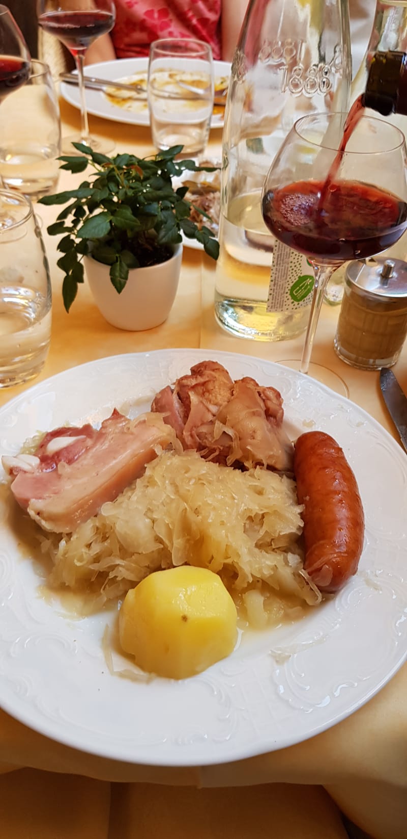 Restaurant La Table des Malker à Munster - Menu, avis, prix et ...