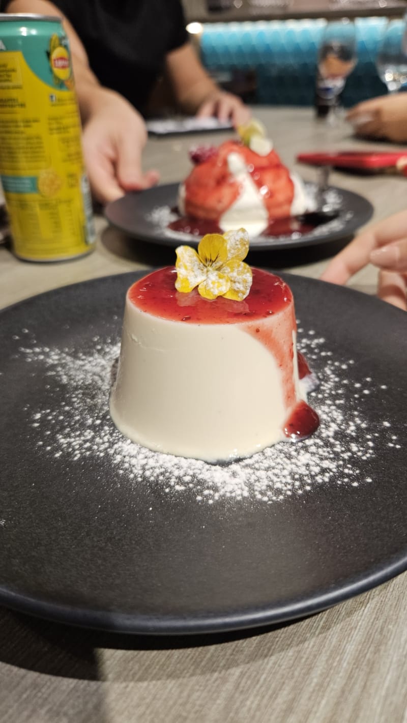 Azure em Carcavelos - Preços, menu, morada, reserva e avaliações do ...