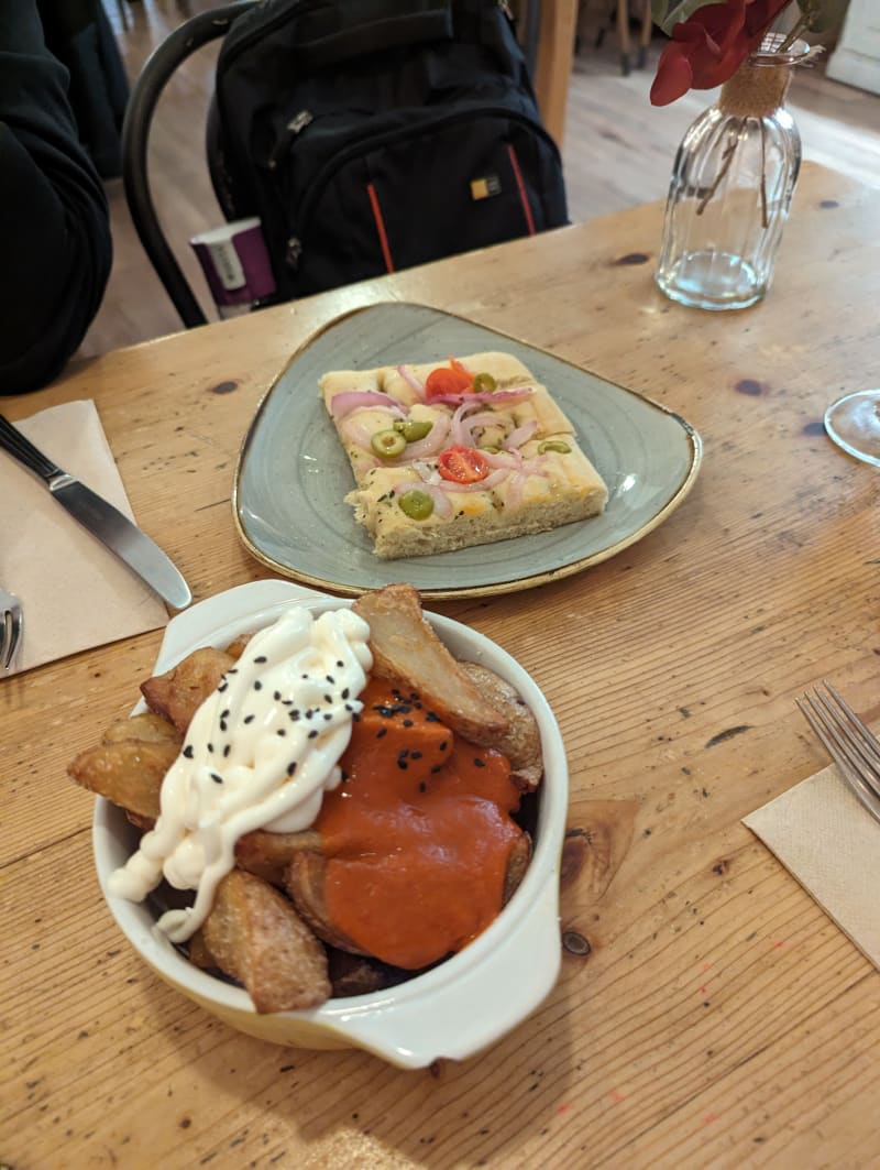 Cafè Floh in Barcelona - Restaurant Reviews, Menu and Prices | TheFork