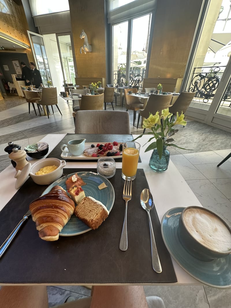 La Rotonde - Le Negresco in Nice - Restaurant Reviews, Menu and Prices ...