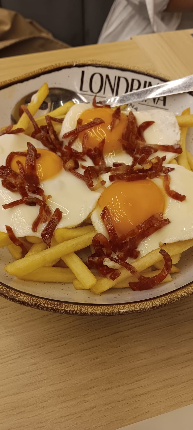 Taberna Londrina Setúbal em Setúbal - Preços, menu, morada, reserva e ...