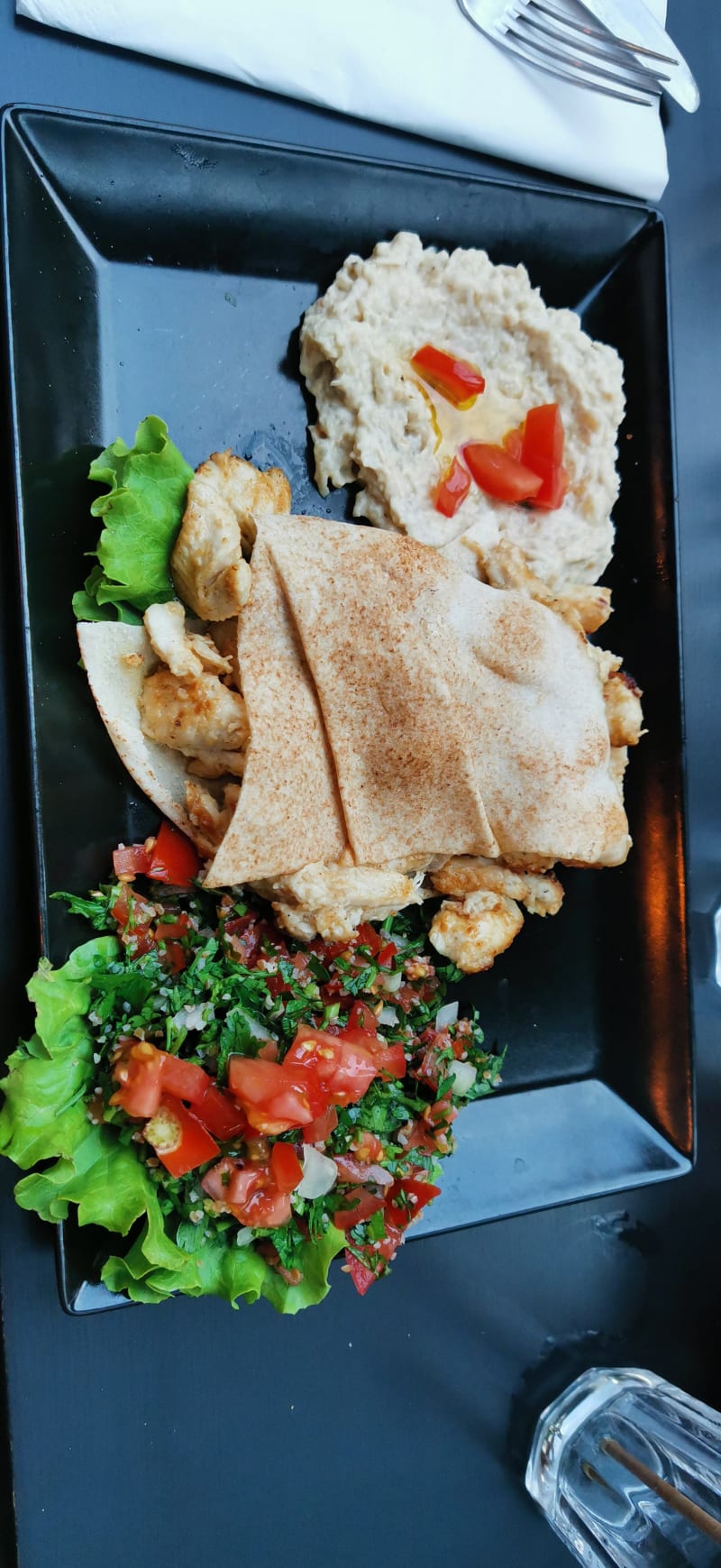 Restaurant Château Kefraya à Paris - Menu, avis, prix et réservation ...