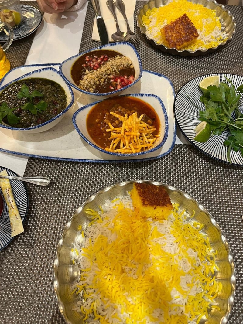 Restaurant Neshan à Hambourg - Menu, avis, prix et réservation | TheFork