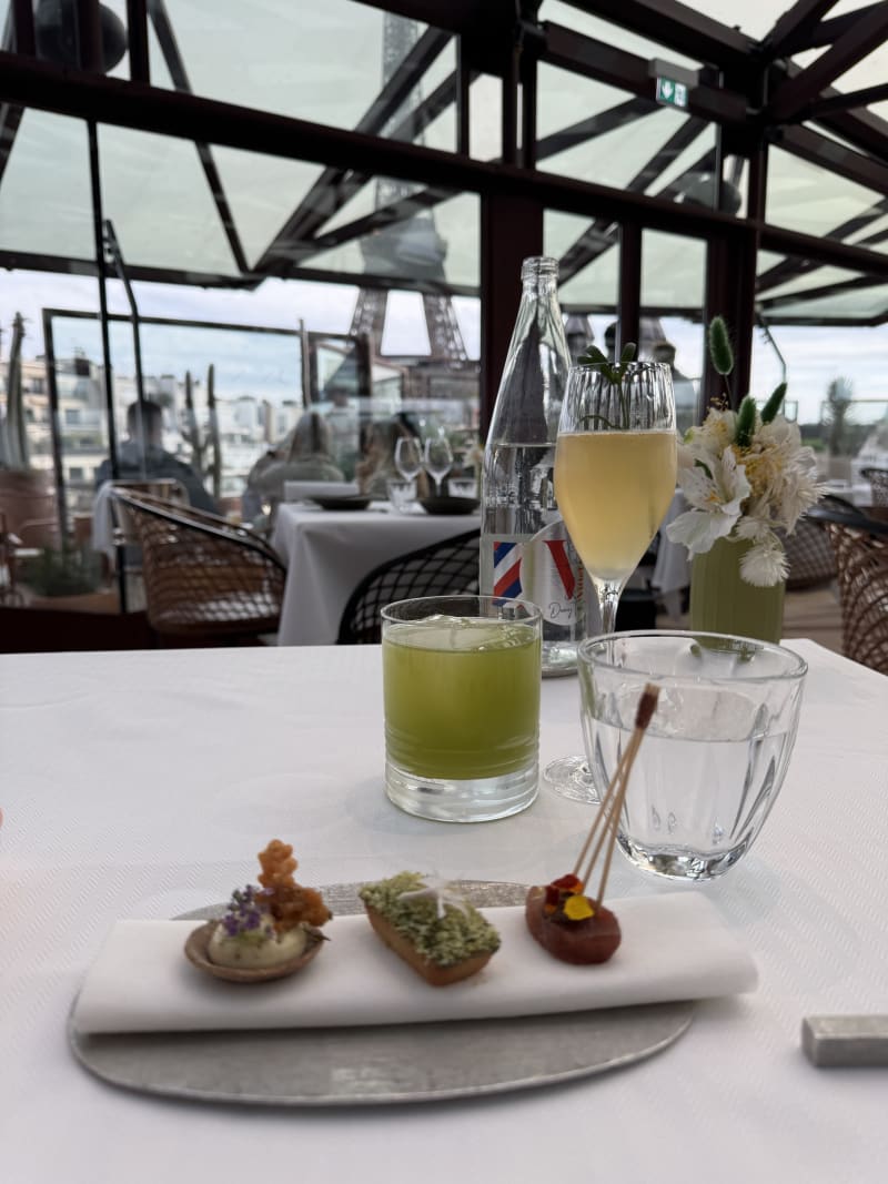 Les Ombres restaurant – Quai Branly in Paris - Restaurant Reviews, Menu ...