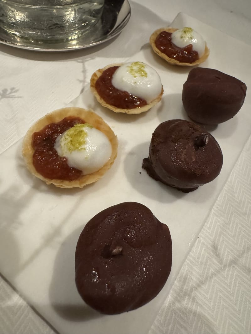 Les Ombres restaurant – Quai Branly à Paris - Menu, avis, prix et ...