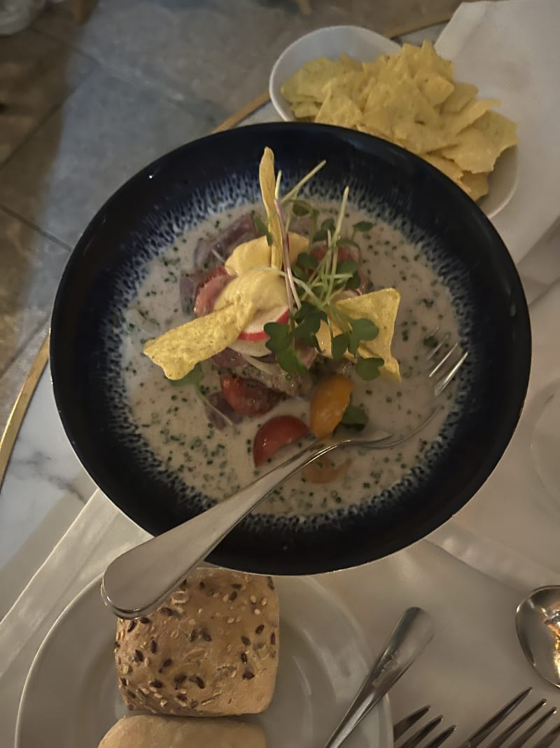 Flow Restaurant & Bar in Porto - Restaurant Reviews, Menu and Prices ...