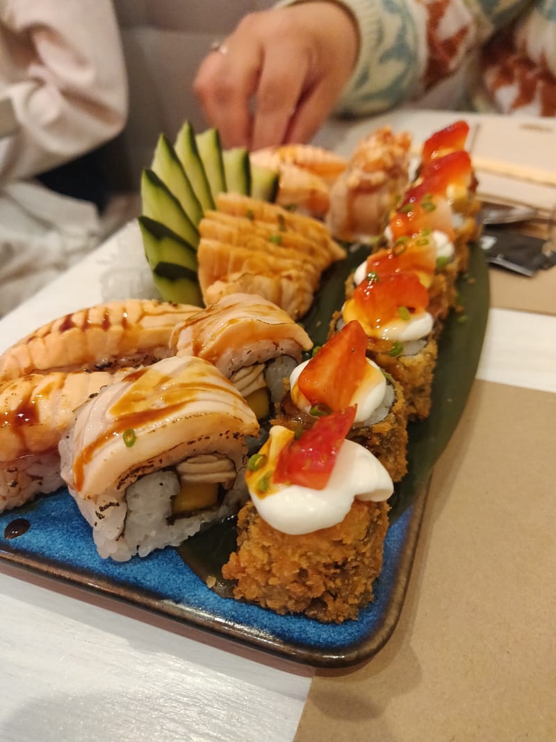 Yukai Sushi Restaurant in Cascais - Restaurant Reviews, Menu and Prices ...