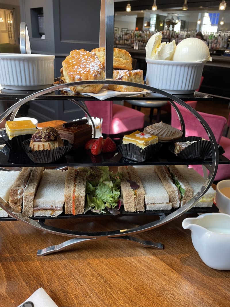 Quarter Bar & Lounge Afternoon Tea à Londres - Menu, avis, prix et ...