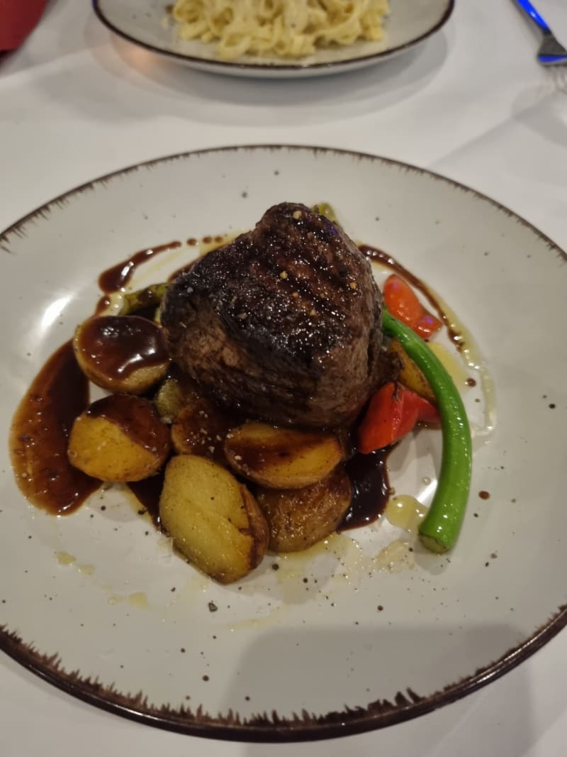 SURF' N TURF KITCHEN in Hamburg - Restaurant Reviews, Menu and Prices ...