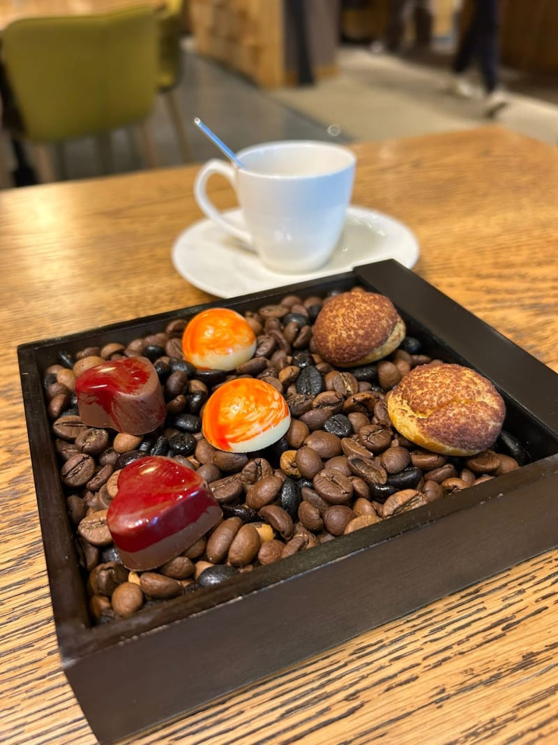 Restaurante Maruja Limón de Rafa Centeno en Vigo - Menú 2024, opiniones ...