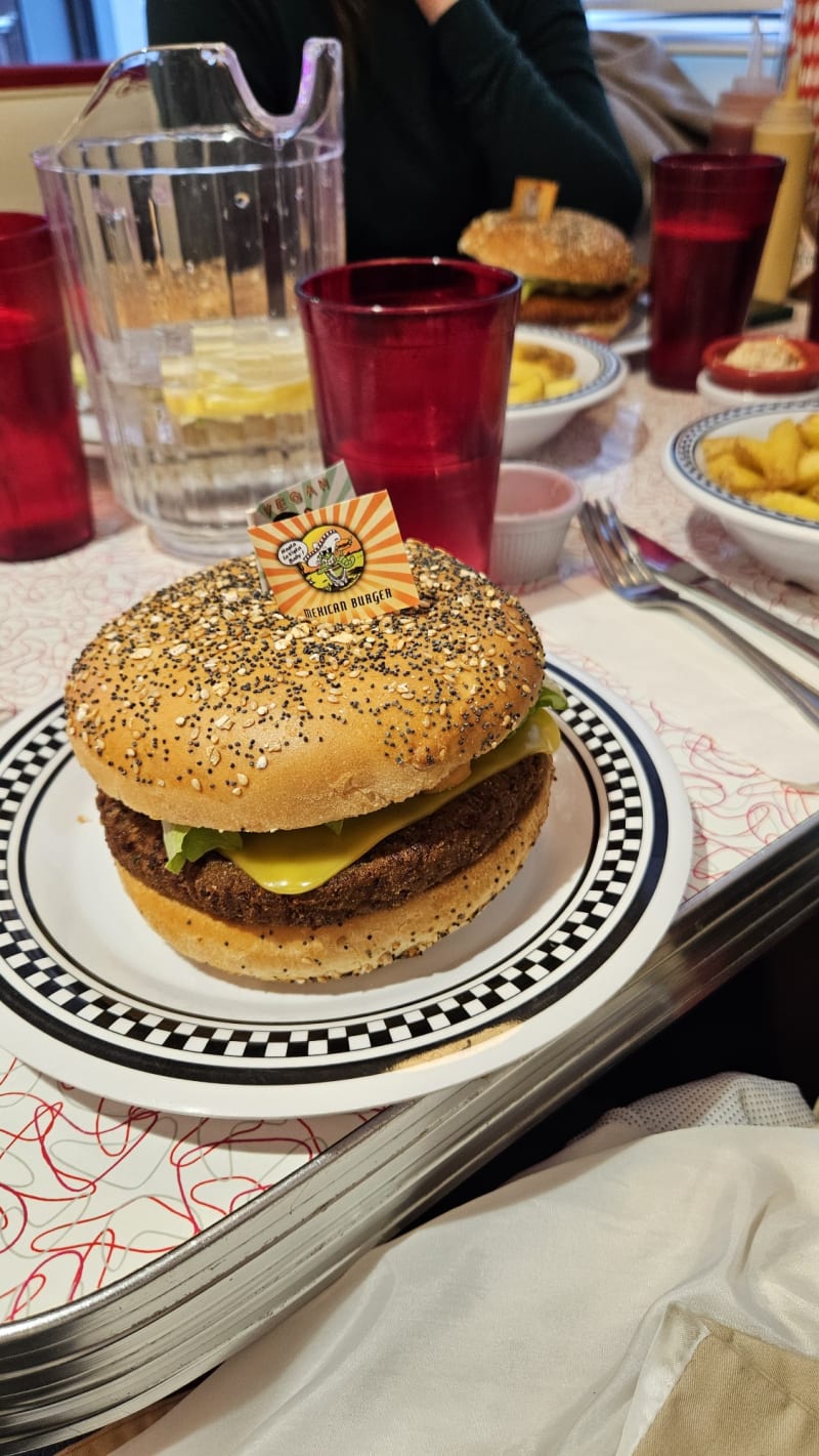 Restaurant American Dream Diner à Genève - Menu, avis, prix et ...