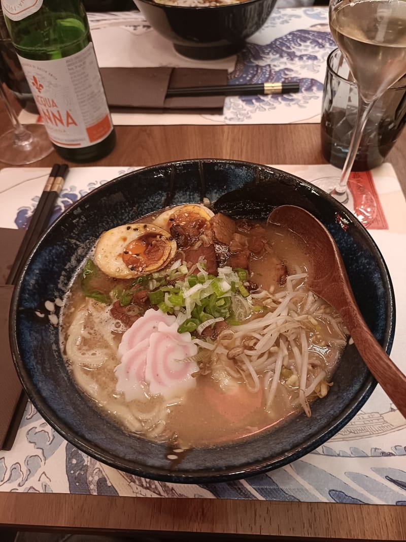 Sakakura a Milano - Menu, prezzi, immagini, recensioni e indirizzo del ...