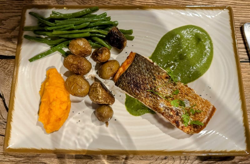 Le Spot Restaurant in Tigery - Restaurant Reviews, Menus, and Prices ...