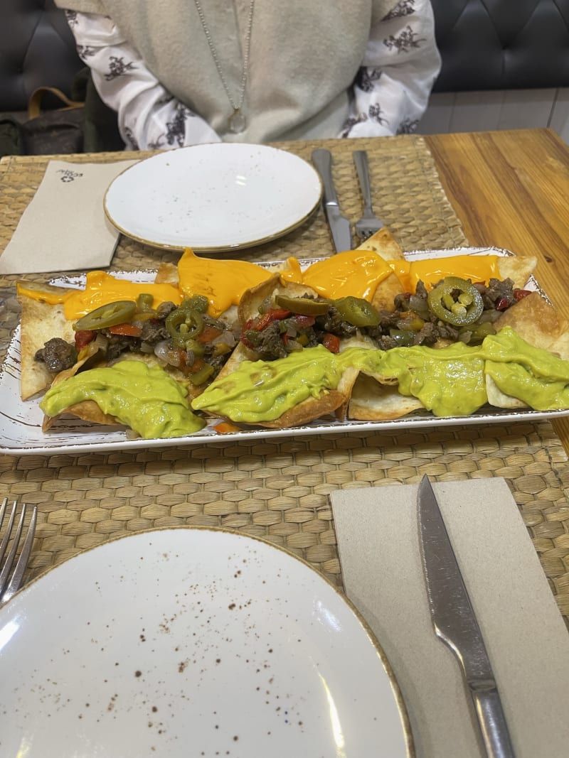 Restaurante Pinamar Beach en Castelldefels - Menú 2024, opiniones ...