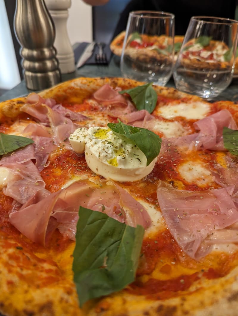 Restaurant Pizzamore à Paris - Menu, avis, prix et réservation | TheFork