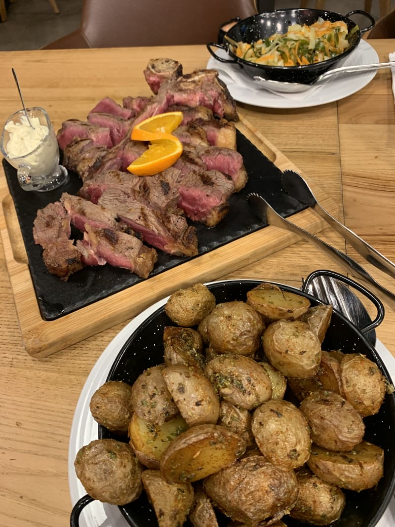 Capa no Rio by Capa Negra em Porto - Preços, menu, morada, reserva e ...