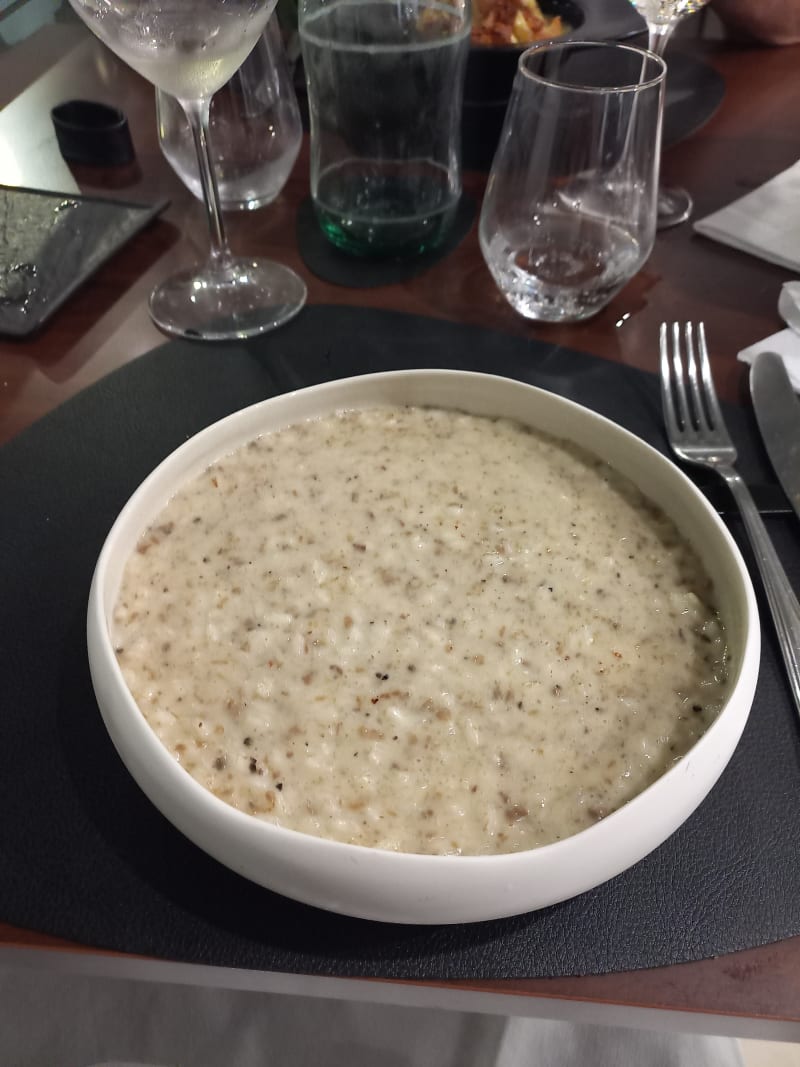 Dema Restaurant a Roma - Menu, prezzi, immagini, recensioni e indirizzo ...