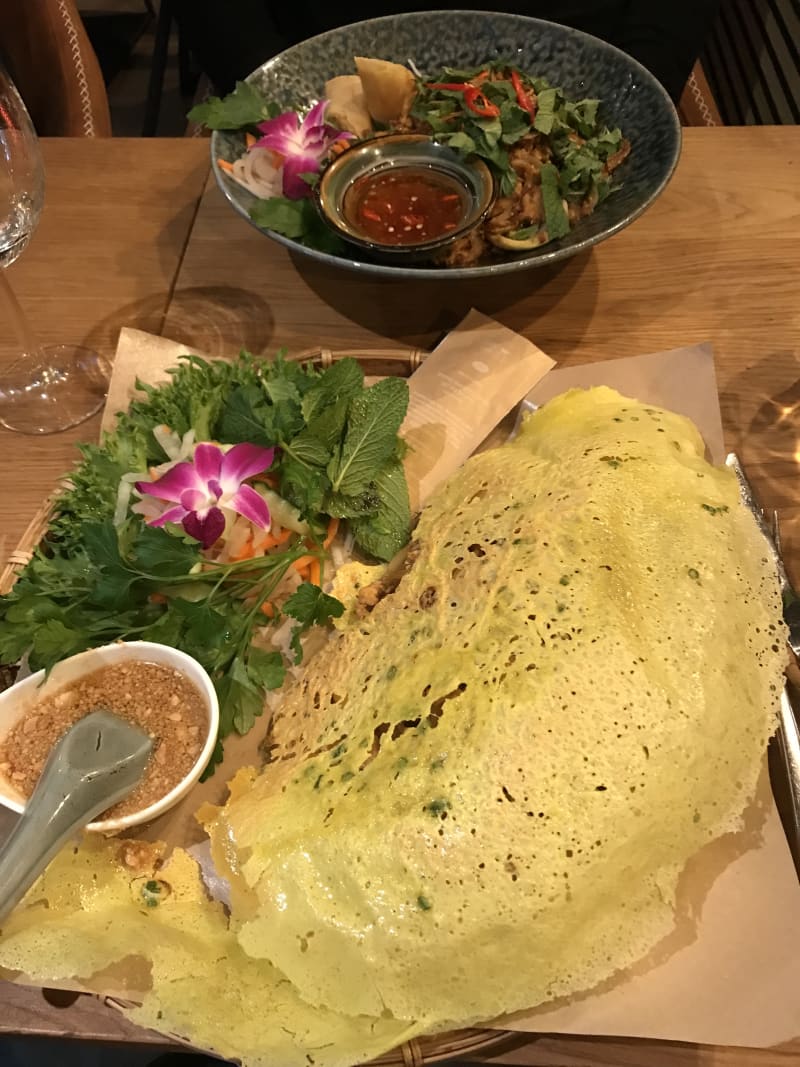Floating Saigon in Gothenburg - Restaurant Reviews, Menu and Prices ...