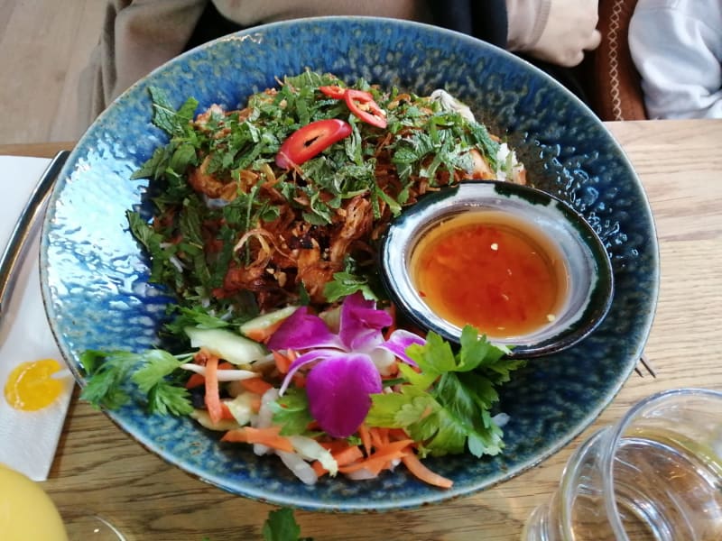 Floating Saigon i Göteborg - Restaurangens meny, öppettider, bokning ...