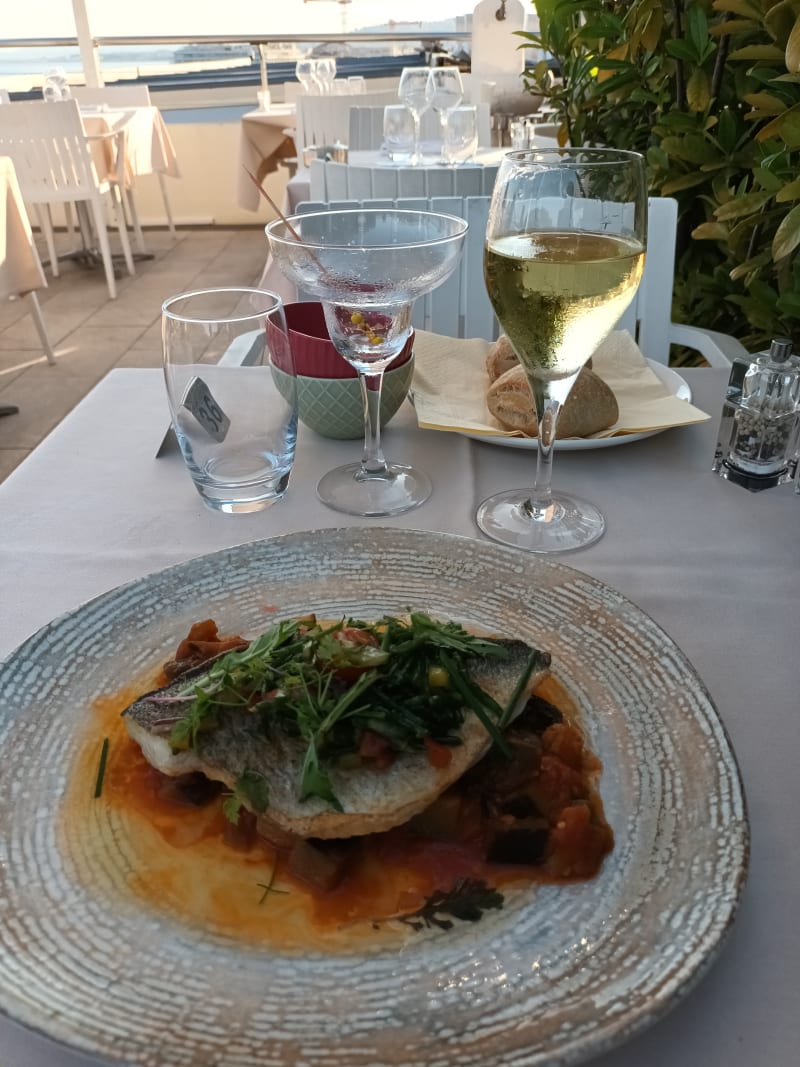 Le Moon Bar - Rooftop in Nice - Restaurant Reviews, Menu and Prices ...