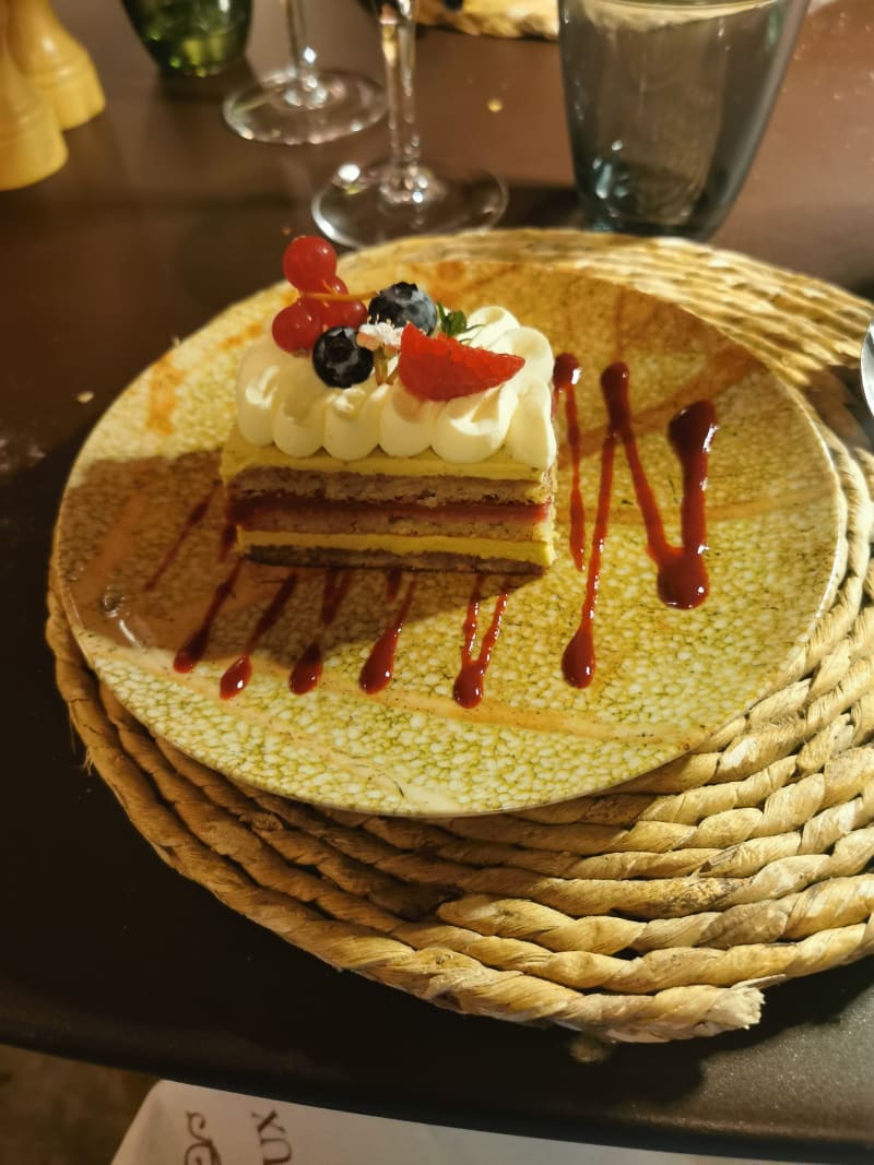 La Table de Saint Roux in Le Cannet-des-Maures - Restaurant Reviews ...